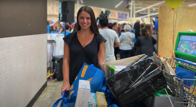 Secaucus teacher receives shopping cart full of supplies, $500 gift ...